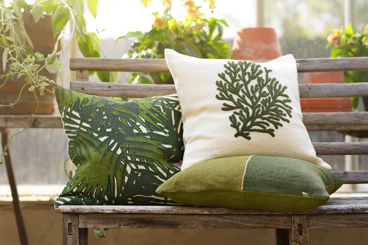 Taie d'oreiller Palm 50x50 cm de Chhatwal & Jonsson - NordicNest.fr