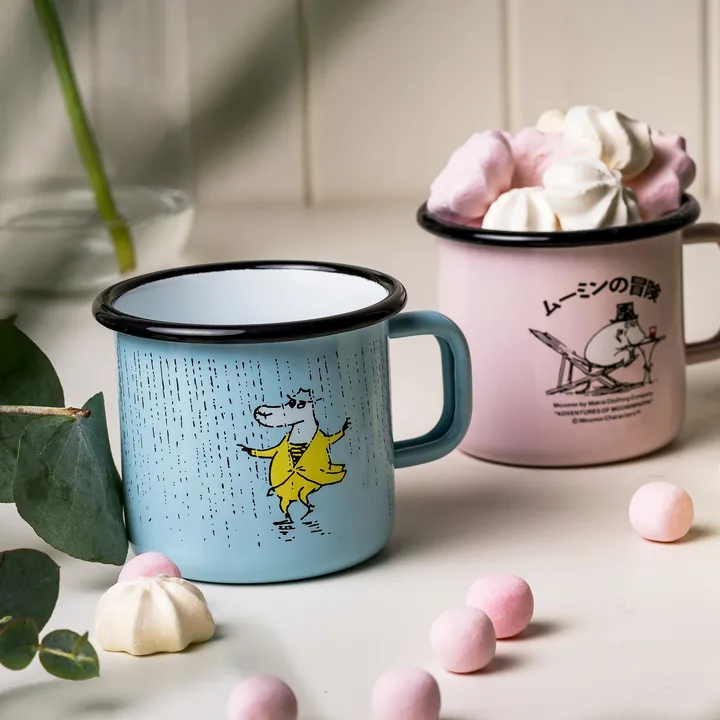Tasse émail Moomin x Makia 37 cl de Muurla - NordicNest.fr